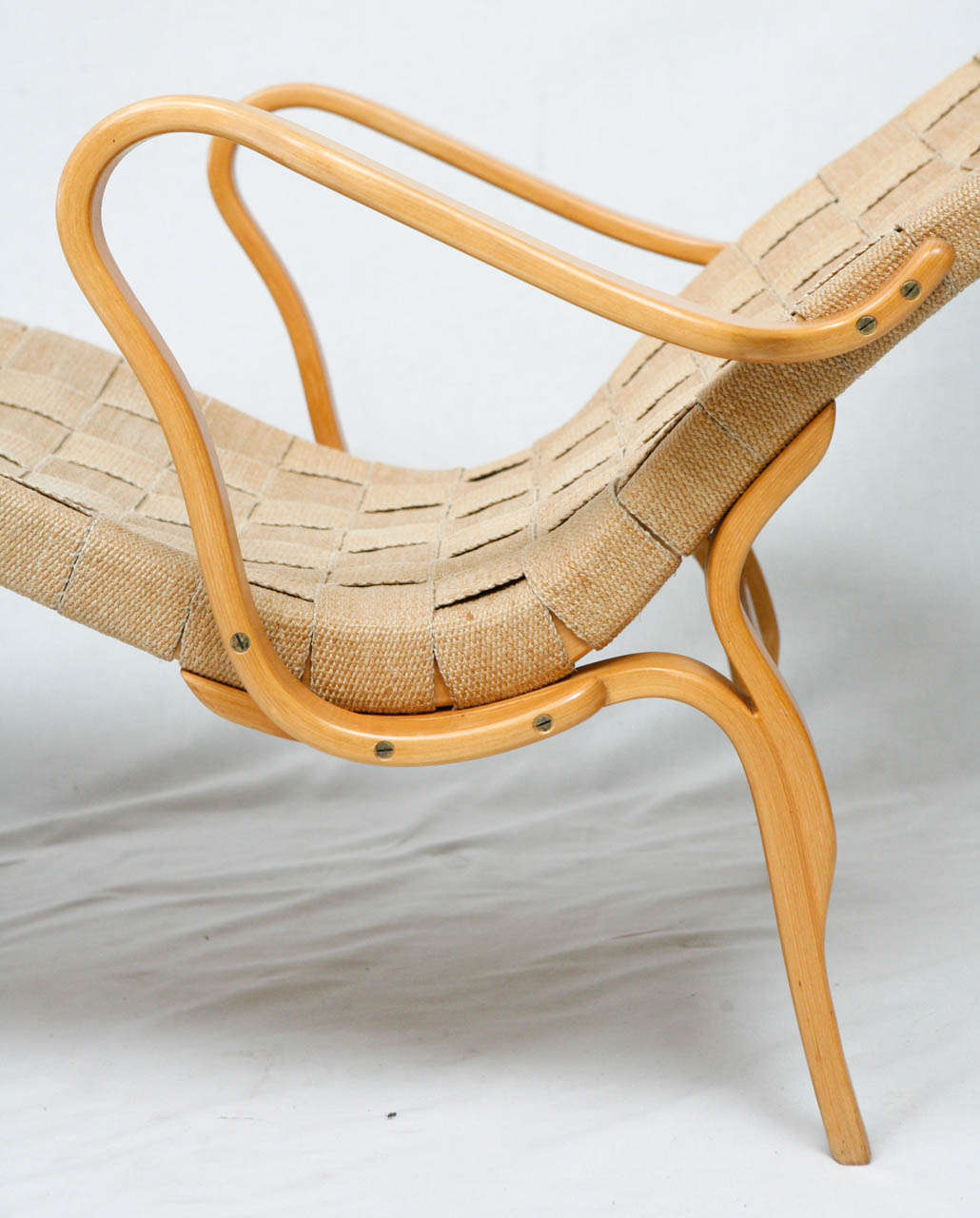 Bruno Mathsson "Pernilla" Chaise Longue at 1stDibs | bruno mathsson ...