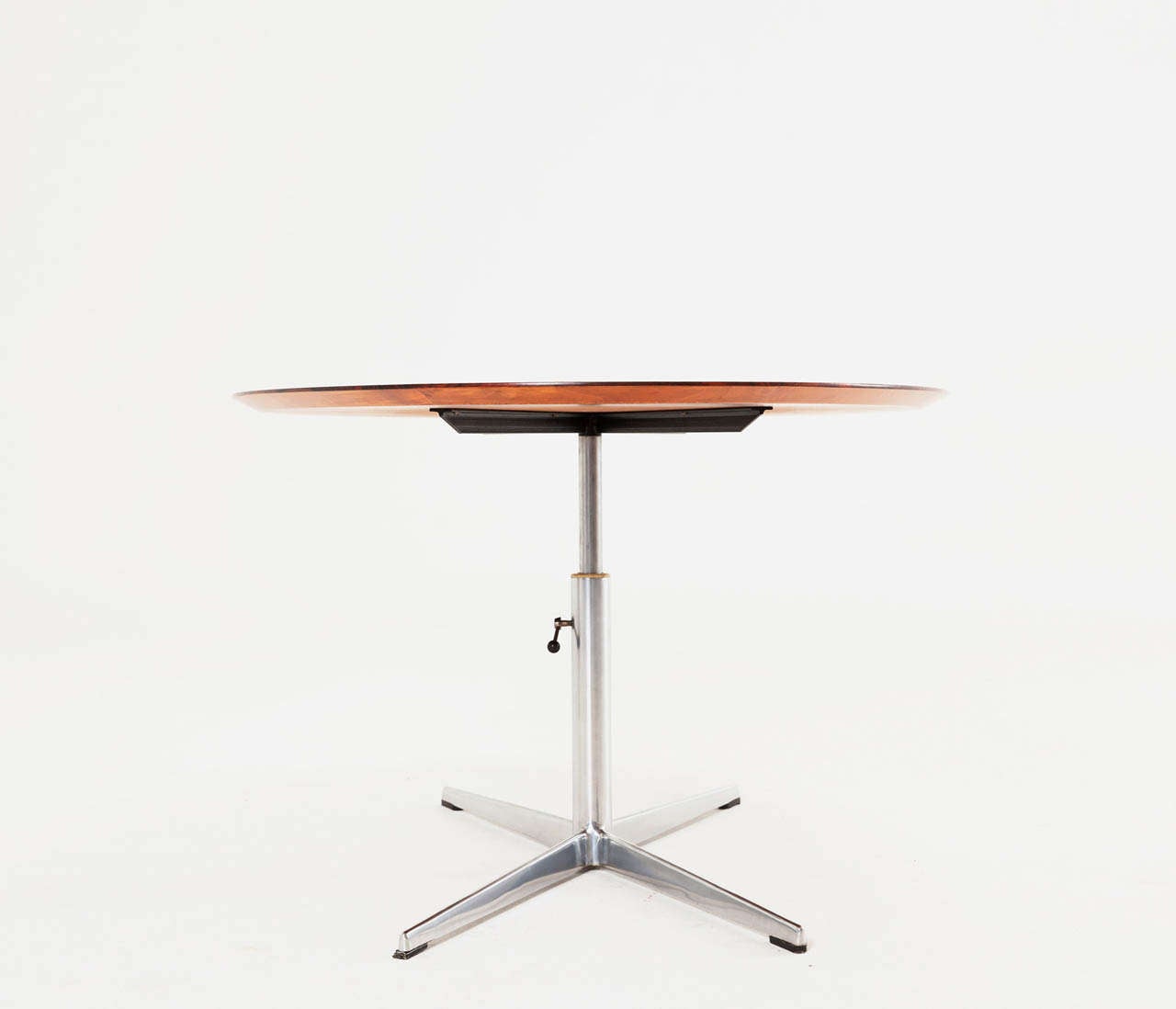 Oval Mahogany Table with Height Adjustable Pedestal Base For Sale at ...