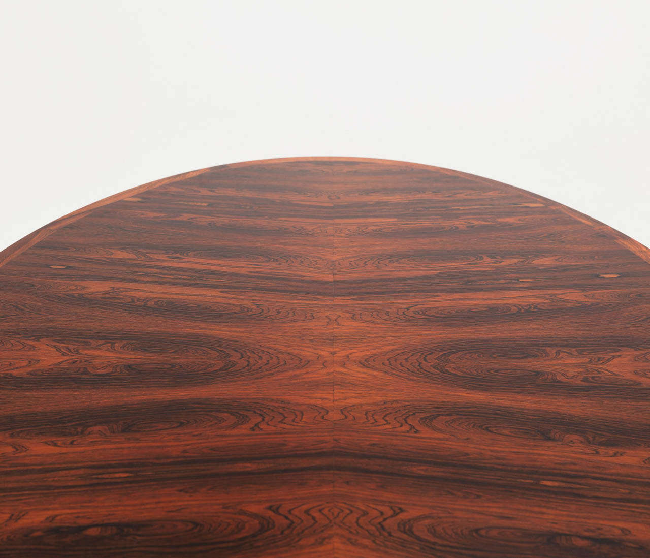 Oval Mahogany Table with Height Adjustable Pedestal Base For Sale at ...