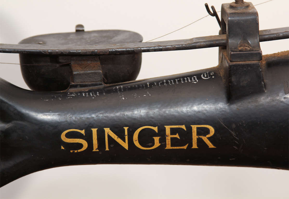 WWI Singer Tent and Leather Sewing Machine at 1stDibs | tent sewing machine