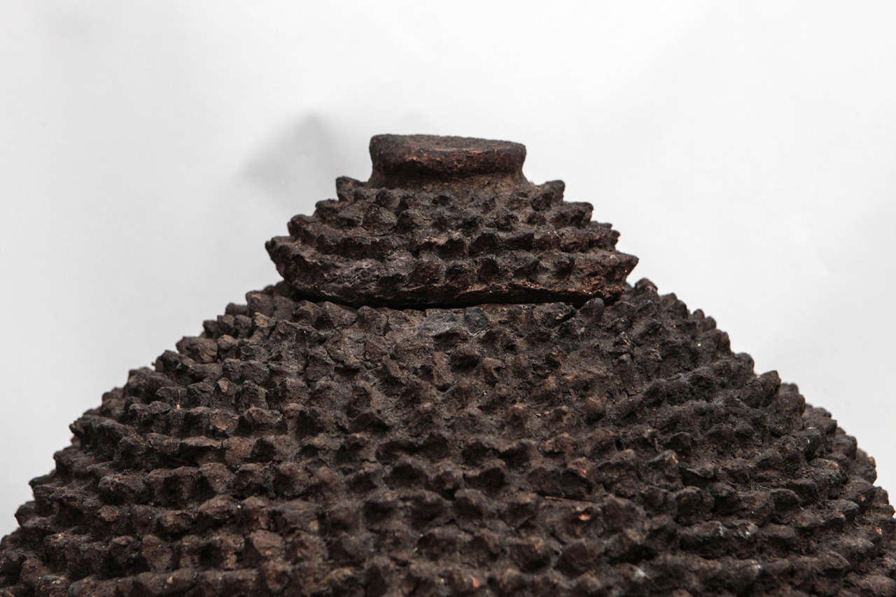 LOBI POT, ARFRICA, 19th Century For Sale at 1stDibs