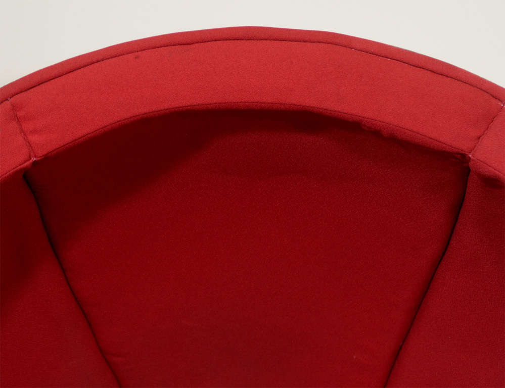 Mid Century Red and White "Ball" Chair by Eero Aarnio at 1stDibs