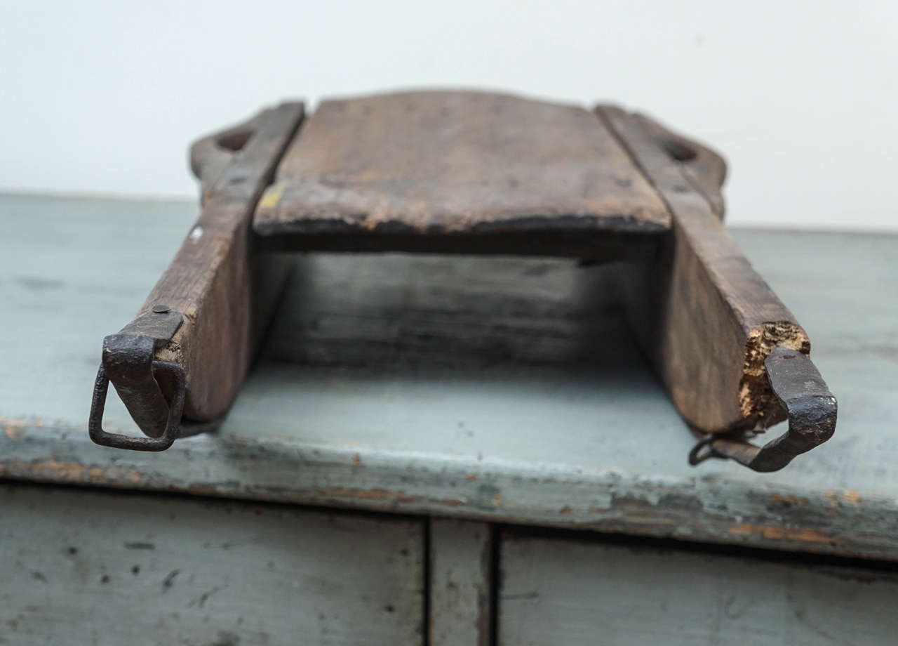 American Wooden Antique Sled at 1stDibs