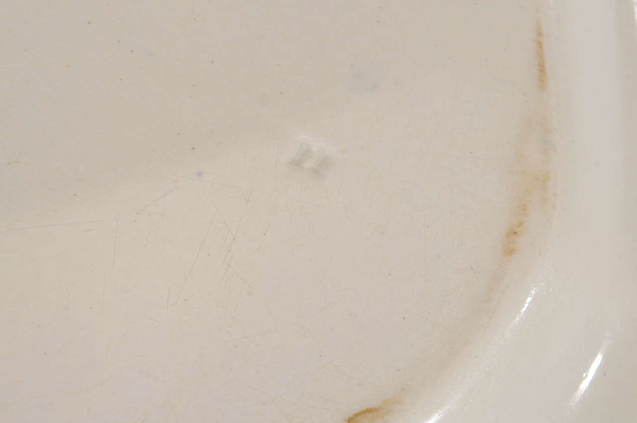 Set of 6 Leeds Creamware Shell Edge Graduated Platters at 1stDibs