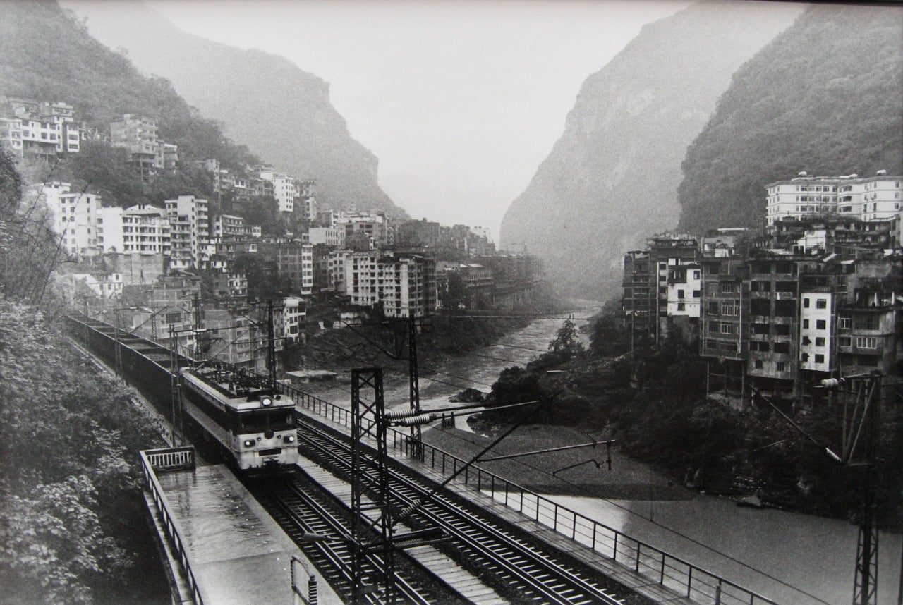 Wu Jialin - The Neijiang Kunming Railroad Extending Through the County ...
