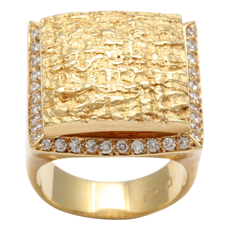 DENAR TEXTURED GOLD and DIAMOND RING For Sale at 1stDibs