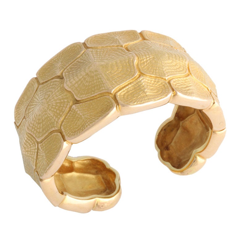 Fred Gold Turtle-Shell Cuff Bracelet For Sale at 1stDibs