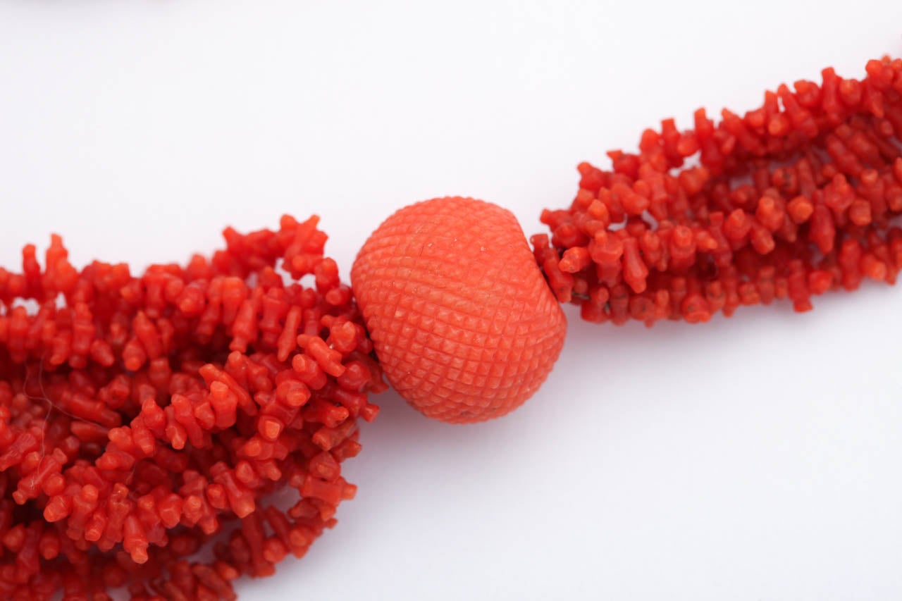 Antique Georgian Hand-Carved Natural Coral Bead Tassel Lariat For Sale ...