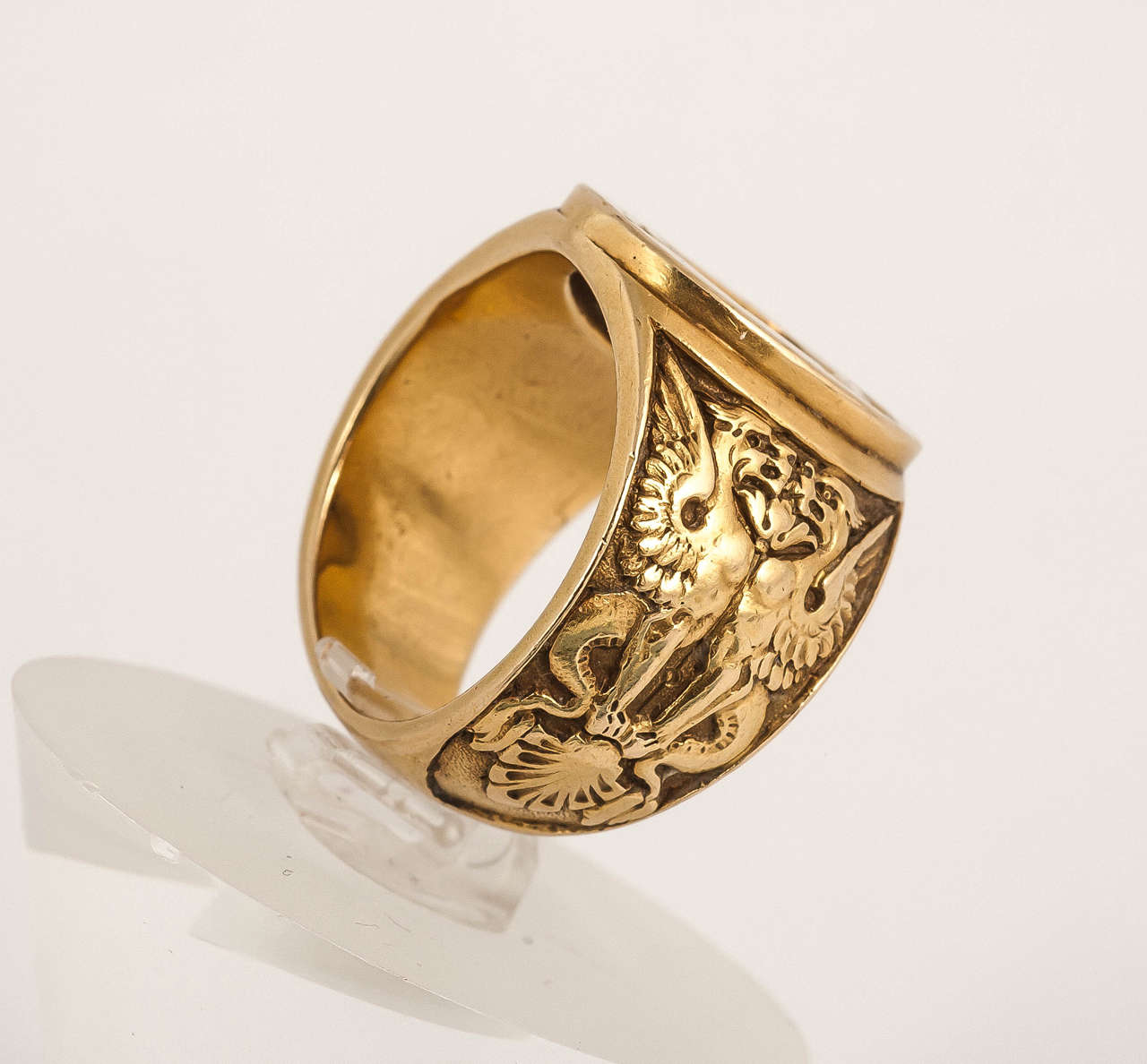 Victorian Heavy Engraved Gold Signet Ring For Sale at 1stDibs