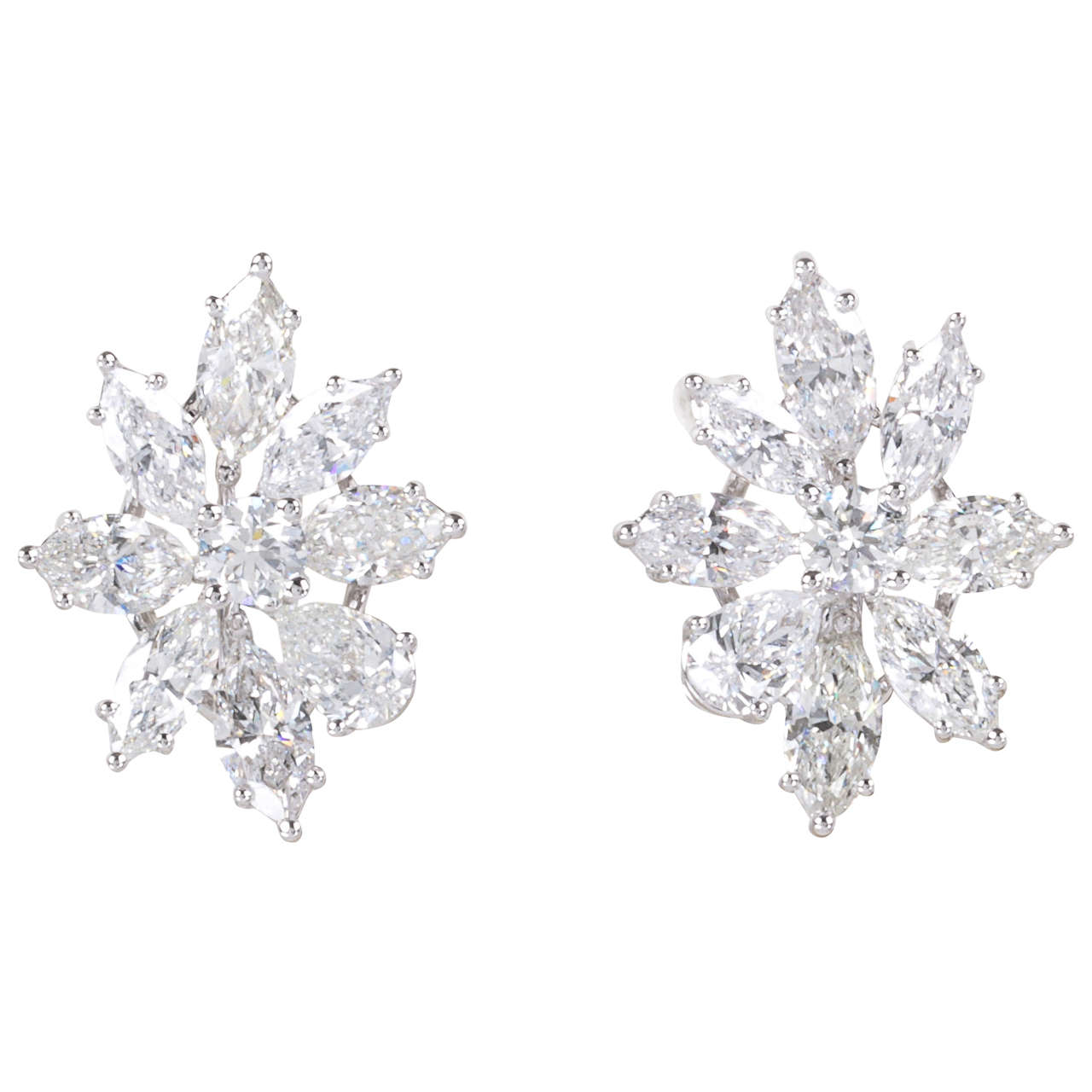 Classic Diamond Cluster Earrings For Sale at 1stDibs