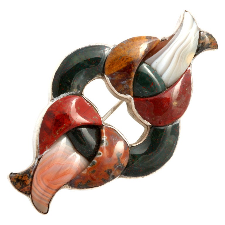 Artistry in a Victorian Natural Scottish Agate Brooch at 1stDibs
