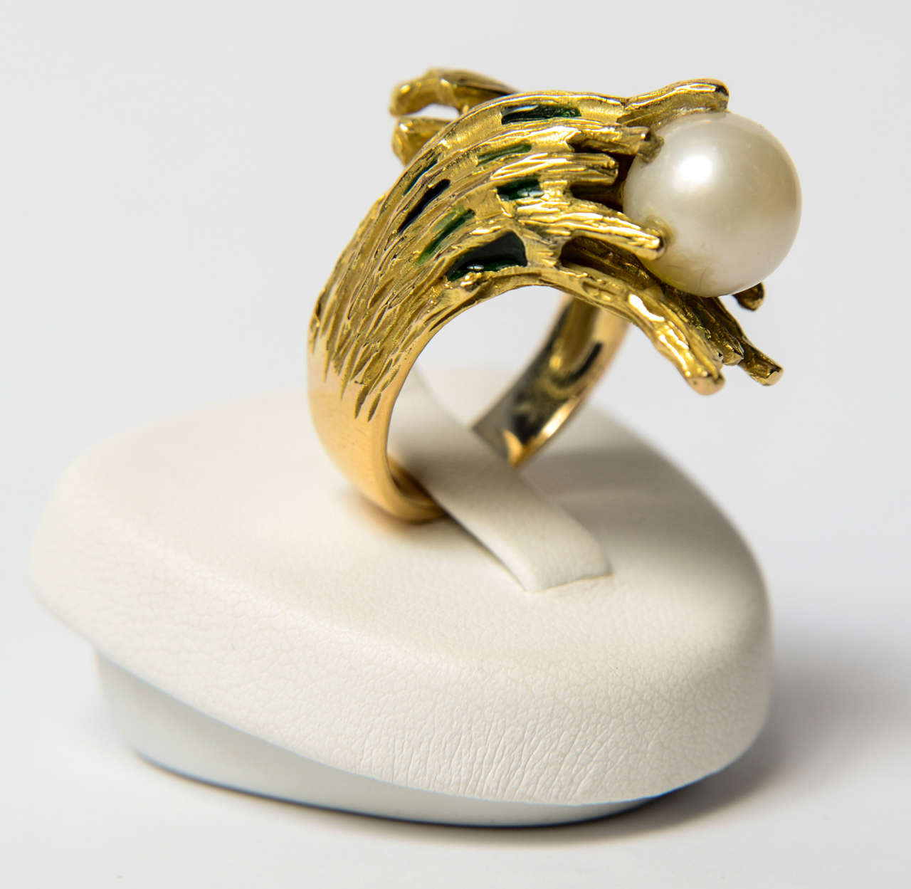 1960's Vintage Gold Ring For Sale at 1stDibs