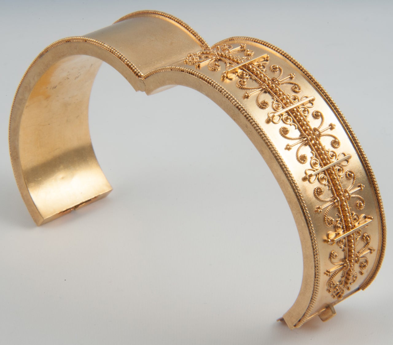 Victorian Bangle For Sale at 1stDibs