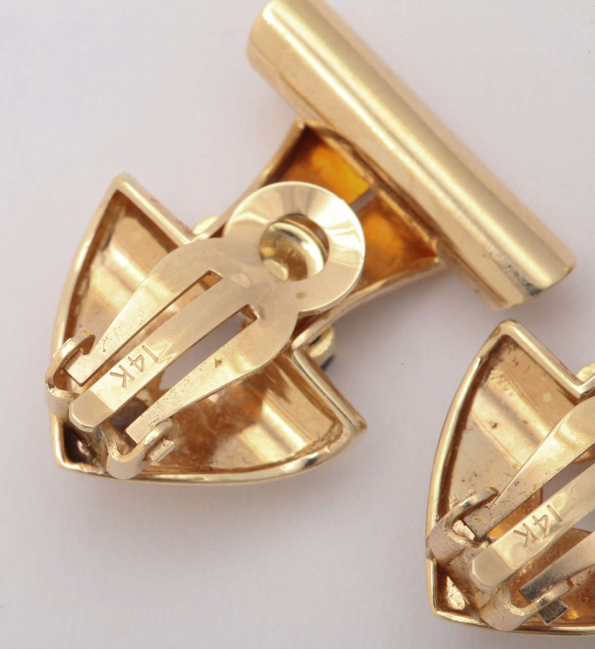 Sapphire Diamond Gold Dress Clips and Earrings For Sale at 1stDibs