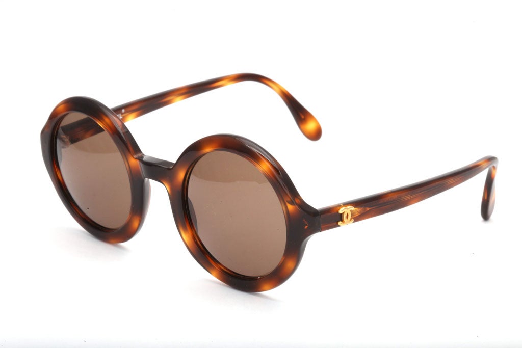 CHANEL ROUND SUNGLASSES BROWN at 1stDibs | chanel sunglasses brown