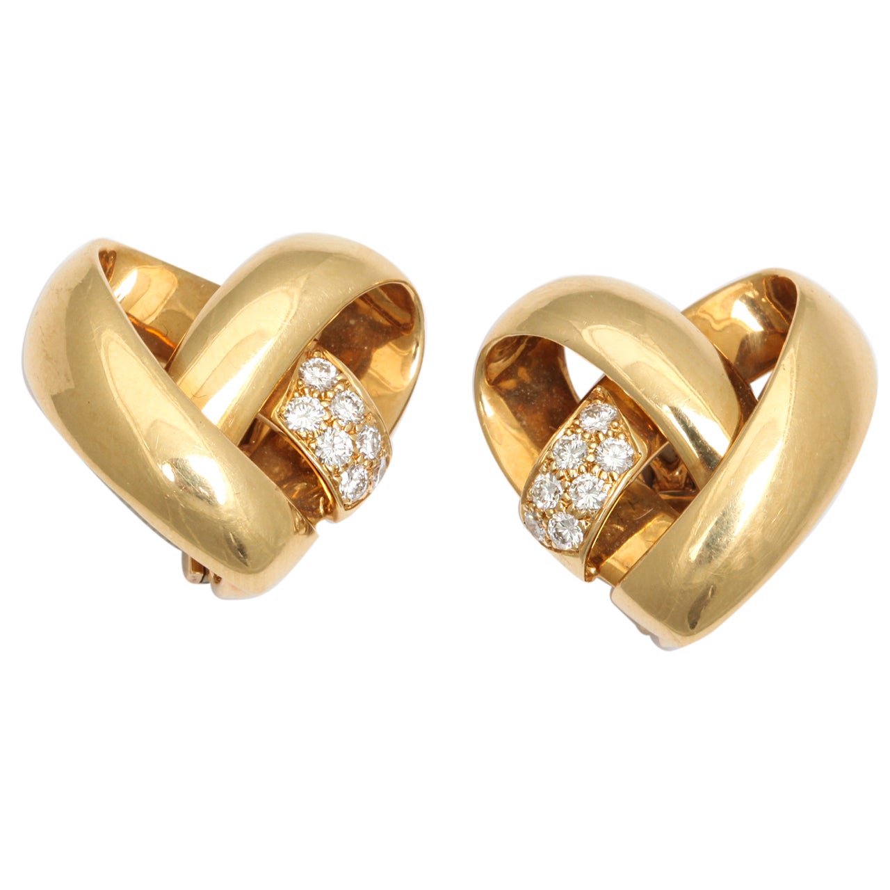 Van Cleef and Arpels Diamond Heart Earrings at 1stDibs