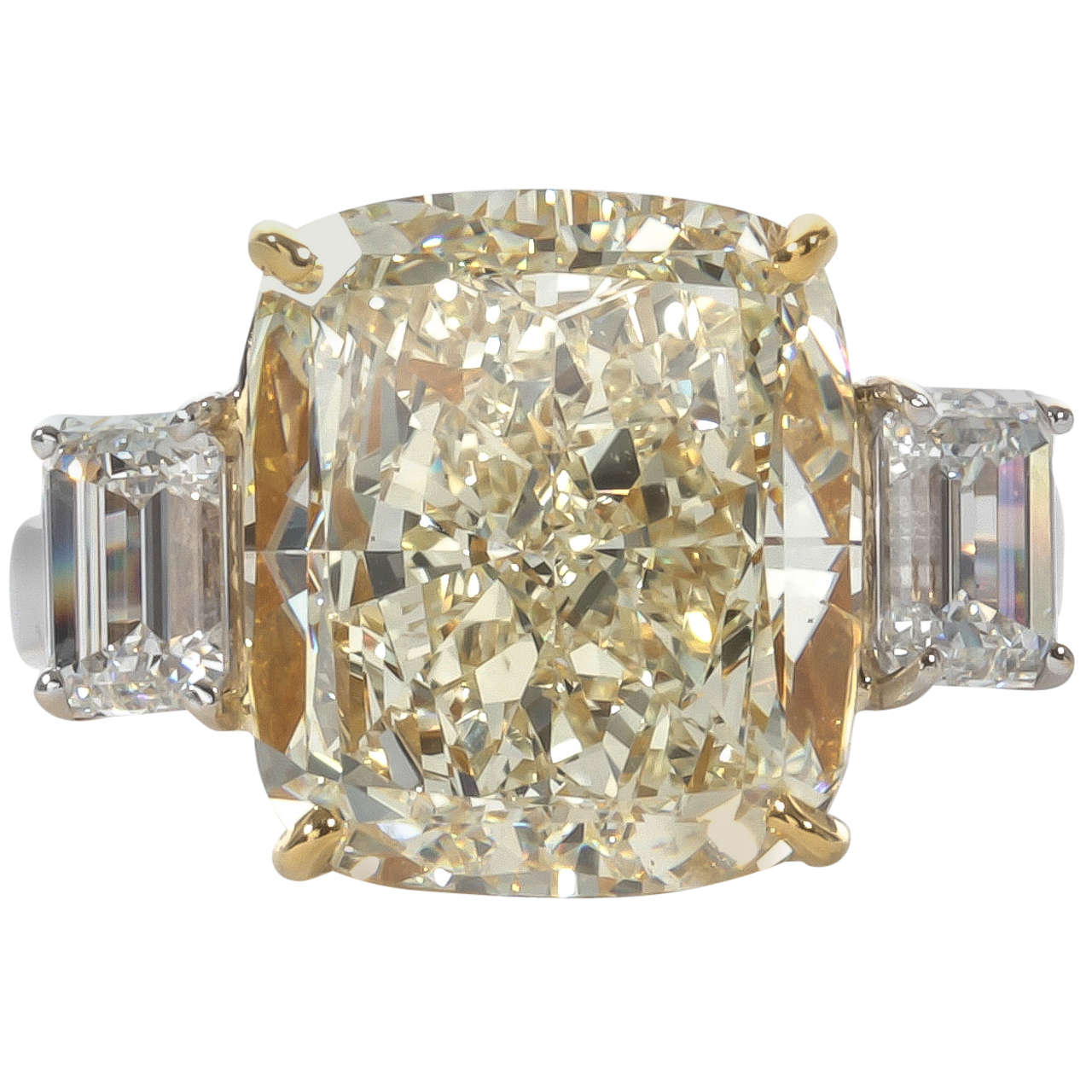 Natural Fancy Intense Yellow Diamond Ring, 8.06 Carat For Sale at ...