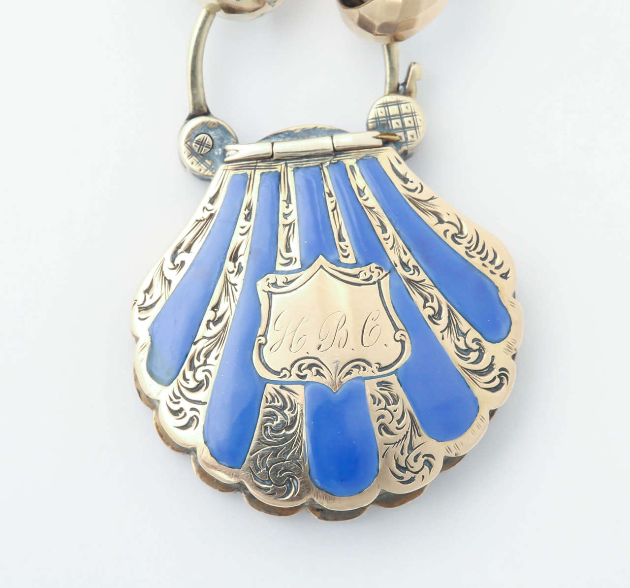 Victorian Snake Chain with a Scallop Shell Locket at 1stDibs