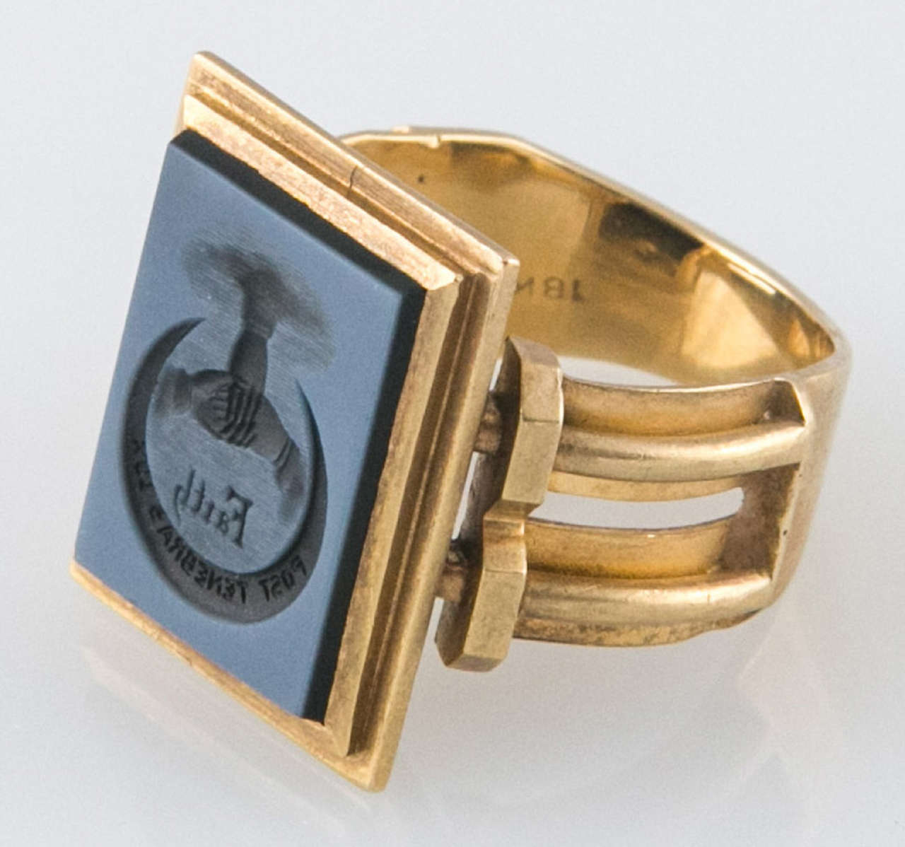 19th Century Sardonyx Intaglio Gold Ring at 1stDibs