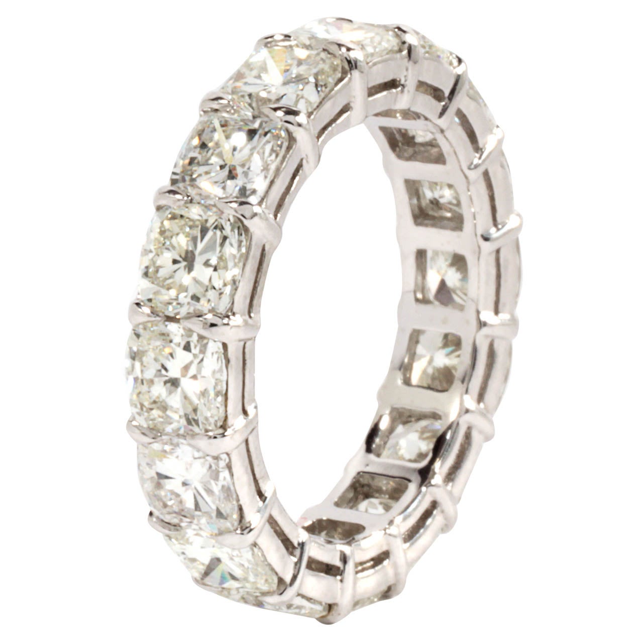 10 Carat Emerald Cut Eternity Band set in Platinum For Sale at 1stdibs