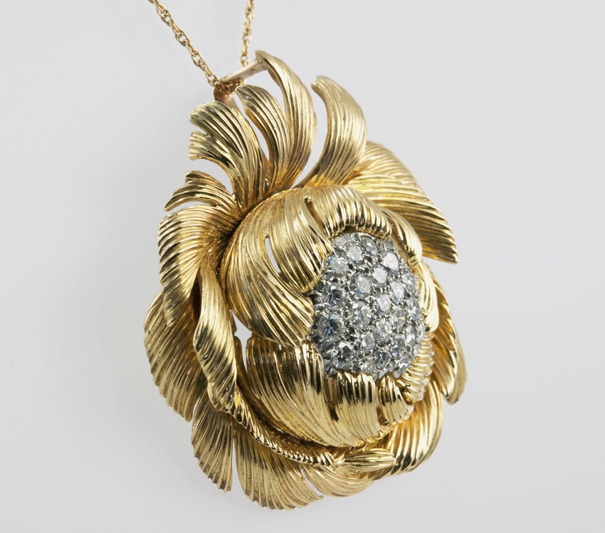 VAN CLEEF and ARPELS Peony Pendant at 1stDibs
