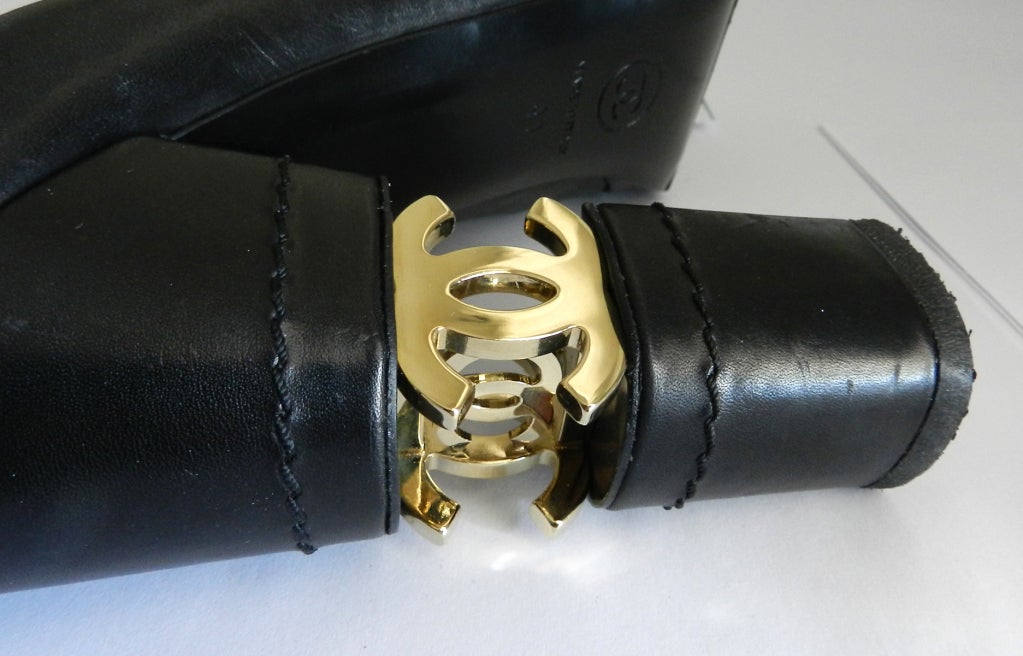 Chanel CC Logo Charm Platform Heel at 1stDibs