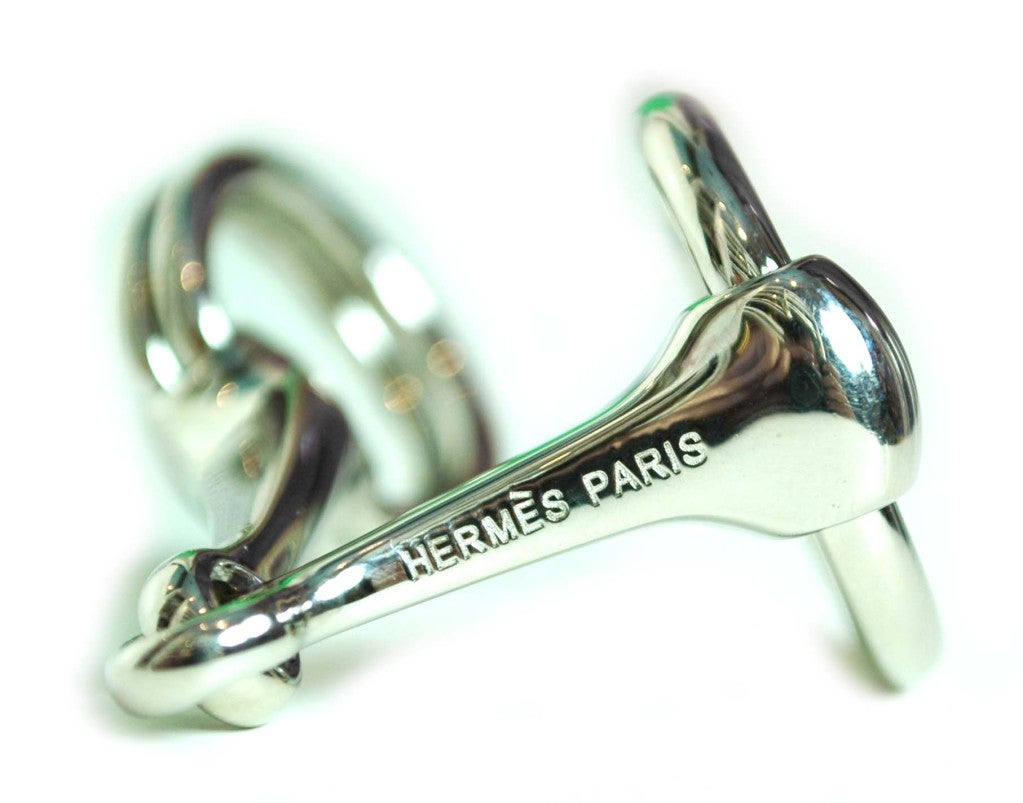 HERMES Silver Horsebit Scarf Ring at 1stDibs | hermes horsebit scarf ...
