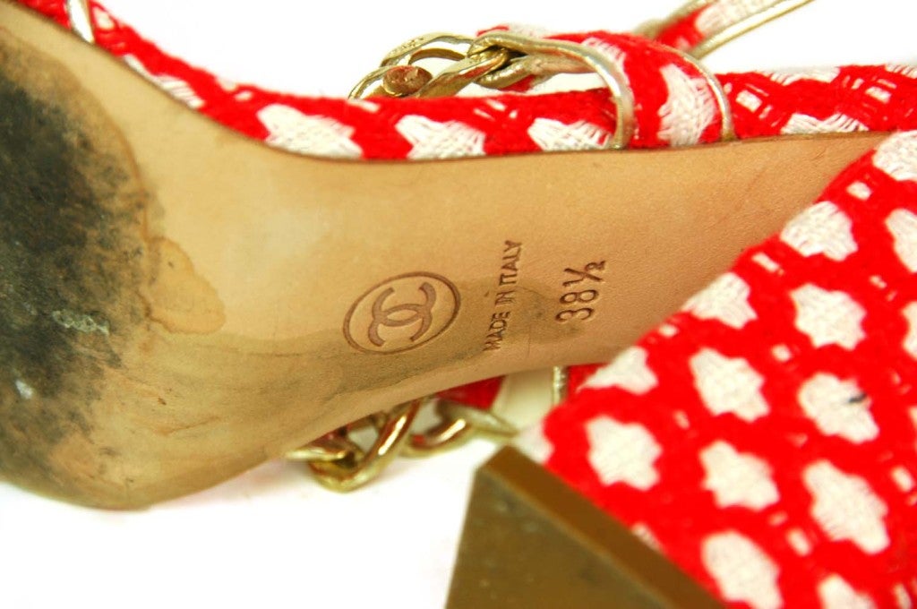 CHANEL Red Tweed Shoes with Chain Detail and Stacked Heel at 1stDibs ...