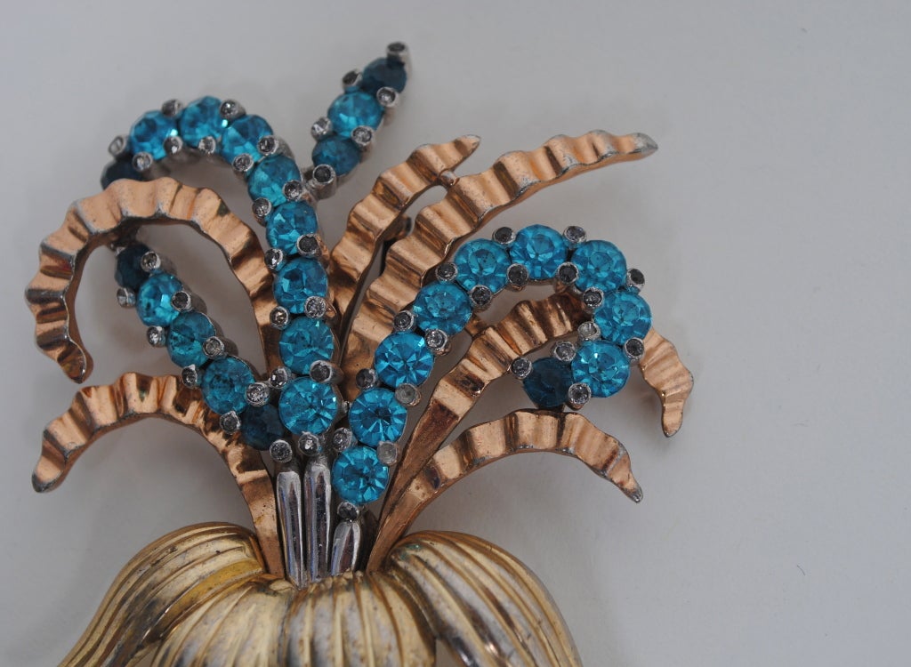 Pennino Lily Brooch at 1stDibs | pennino brooch