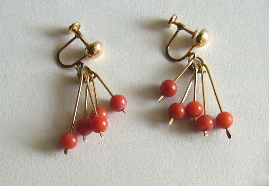 Winifred Clark Shaw Coral Gold Necklace and Earrings at 1stDibs