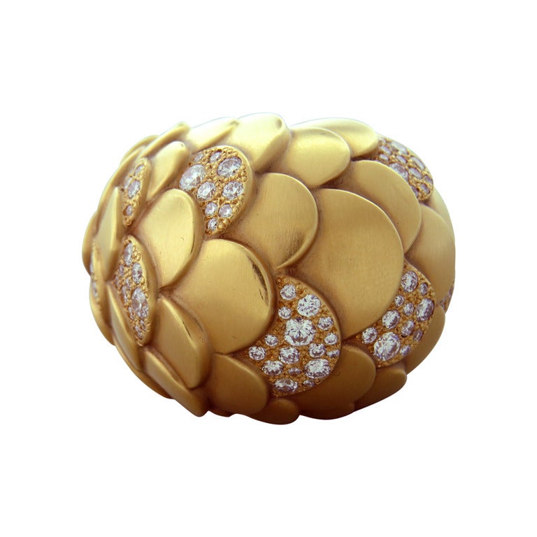 Pomellato Sirene Gold Diamond Dome Ring For Sale at 1stDibs