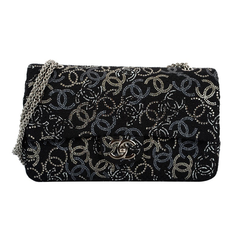 CHANEL CLASSIC RUNWAY BAG LIMITED EDITION W BLING CC 2 DIE!! at 1stDibs