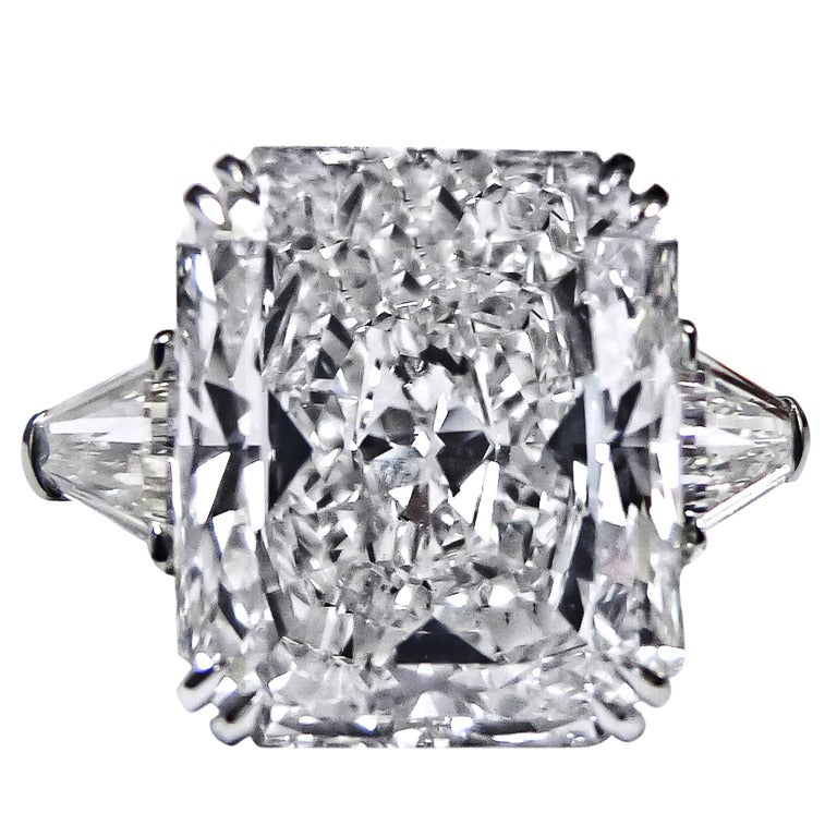 Spectacular 16.37 Carat Diamond Ring For Sale at 1stDibs