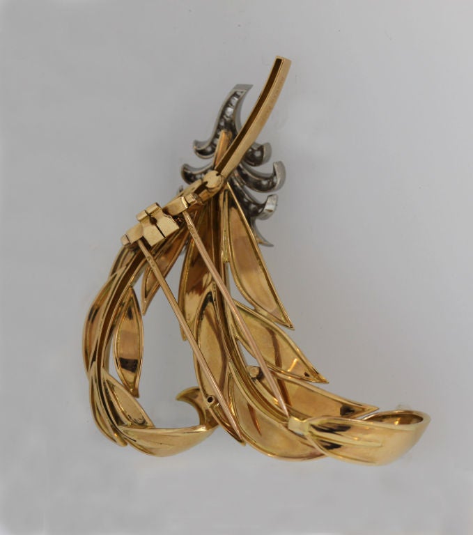 Deco REGNER Diamond and 18K Gold Feather Brooch at 1stDibs