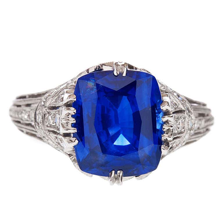 Cushion Cut Sapphire And Diamond Platinum Ring At 1stdibs