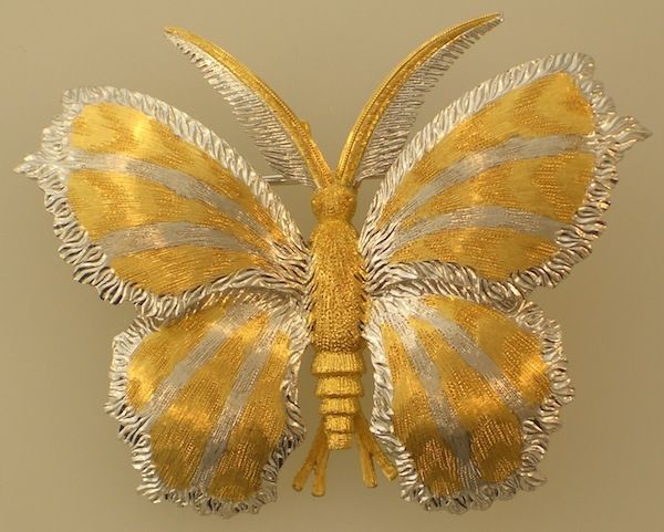 M. BUCCELLATI 18k Gold Moth Pin at 1stDibs