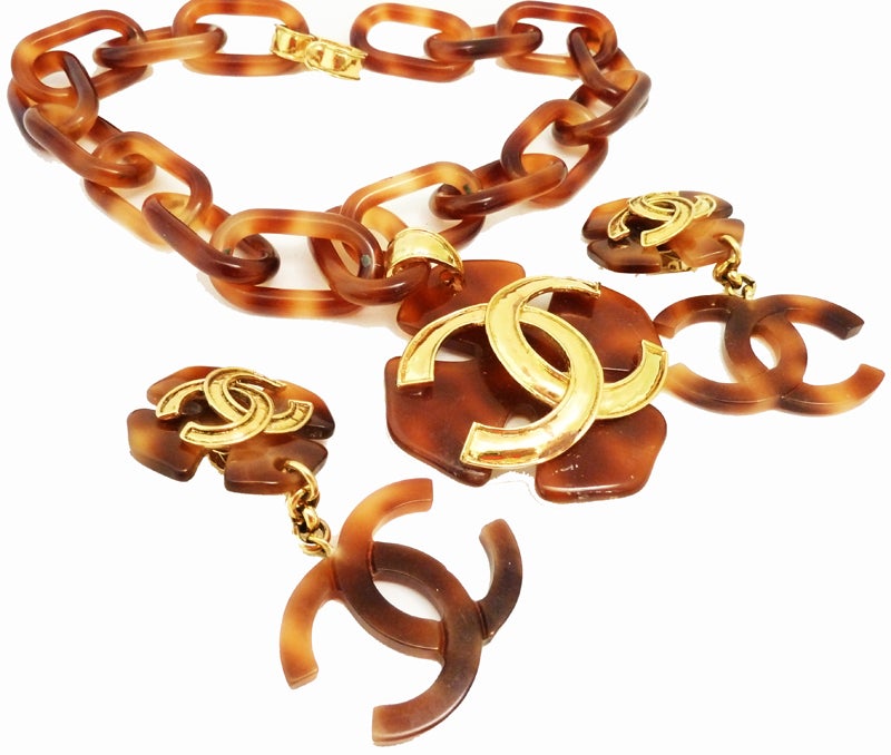 Vintage Chanel Faux Tortoise Shell Necklace and Earrings For Sale at ...