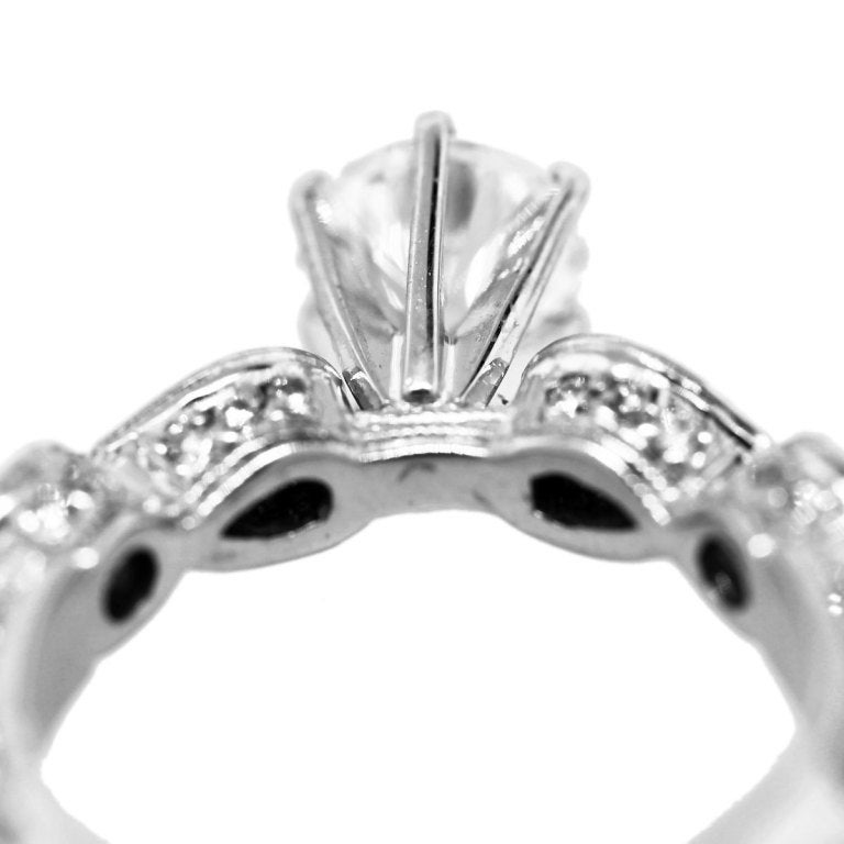 1 Carat Round Internally Flawless Diamond Engagement Ring For Sale at ...