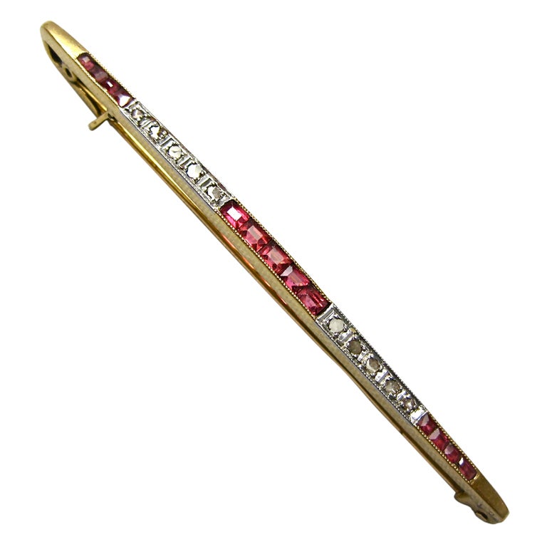 Art Deco Bar Pin with Diamonds and Rubies. For Sale at 1stDibs