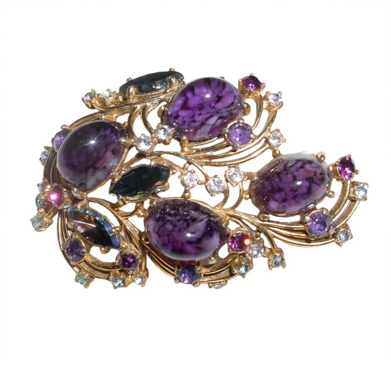 Vintage Schiaparelli brooch For Sale at 1stDibs