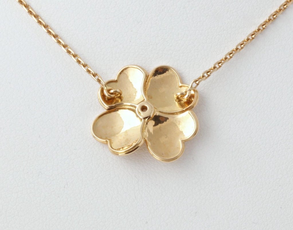 VAN CLEEF and ARPELS Diamond Gold Clover Necklace at 1stDibs