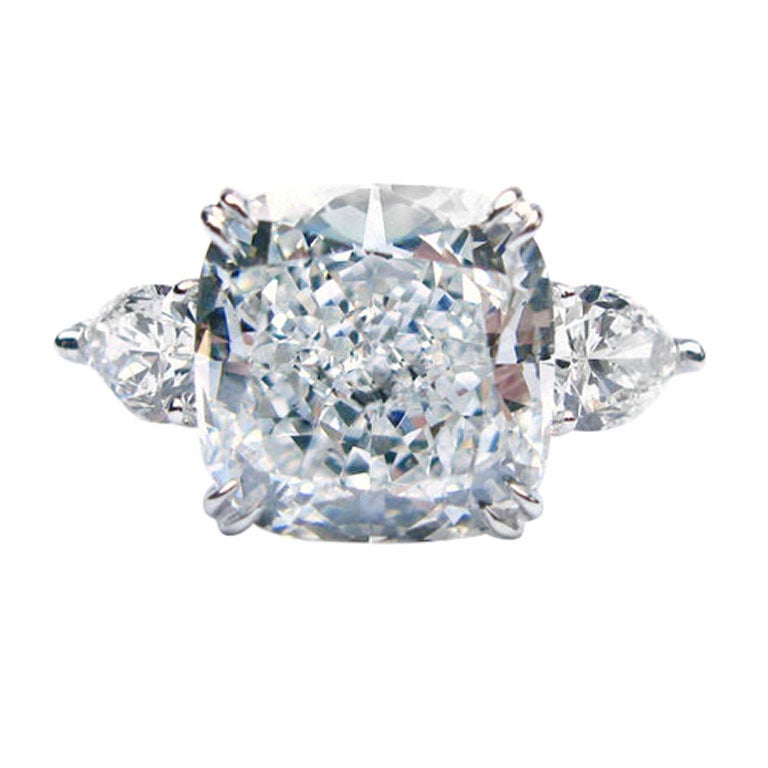 Tiffany and Co. Legacy Cushion Diamond Engagement Ring 1.54 Ct Total G ...