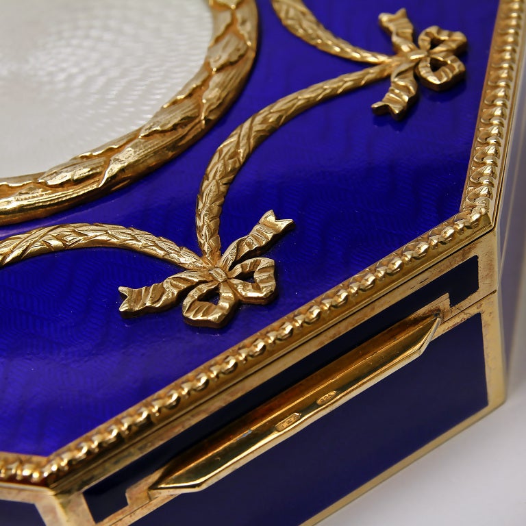 Precious one of a kind edition enamelled box For Sale at 1stDibs