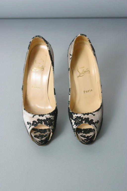 Christian LOUBOUTIN sublime satin and black lace platform pumps size 37 ...