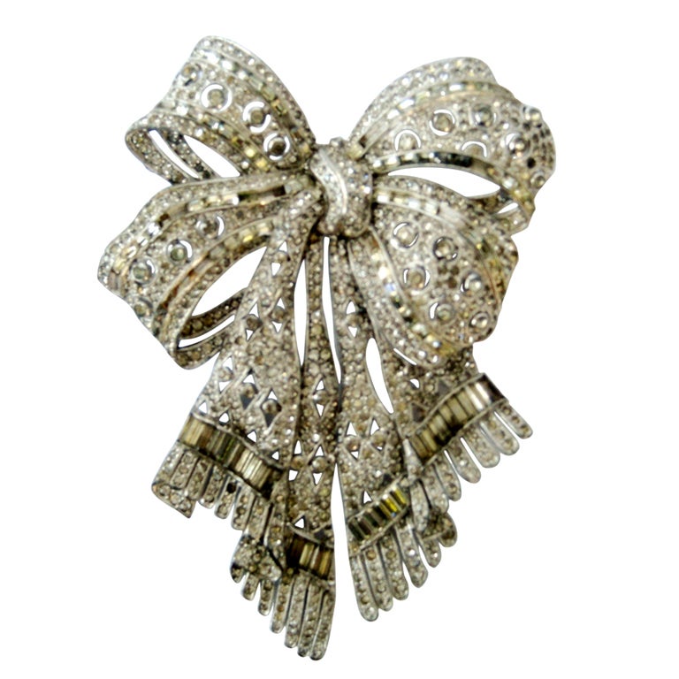 1940's Exceptional and Large Bow Brooch at 1stDibs