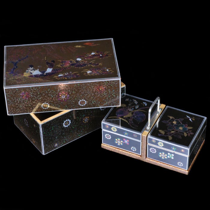 Meiji Beautiful Kobako Box with Somada Style Lacquer at 1stDibs