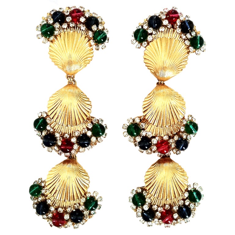 Chanel Shell Earrings - 14 For Sale on 1stDibs
