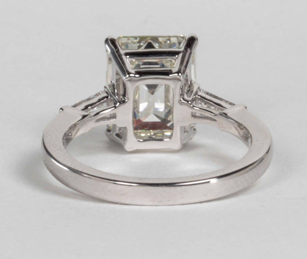Classic Emerald Cut 4 Carat GIA Certified Engagement Ring For Sale at ...