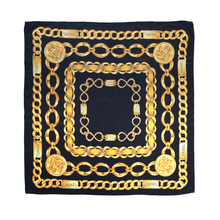 CHANEL BLACK CHAIN MOTIF SCARF For Sale at 1stDibs