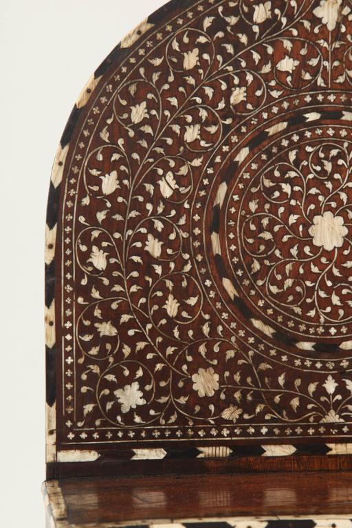 Mid-19th Century Anglo-Indian Turban Stand For Sale at 1stDibs